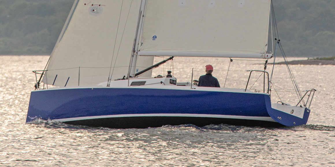 J/9 - The Most Comfortable Cockpit Ever?