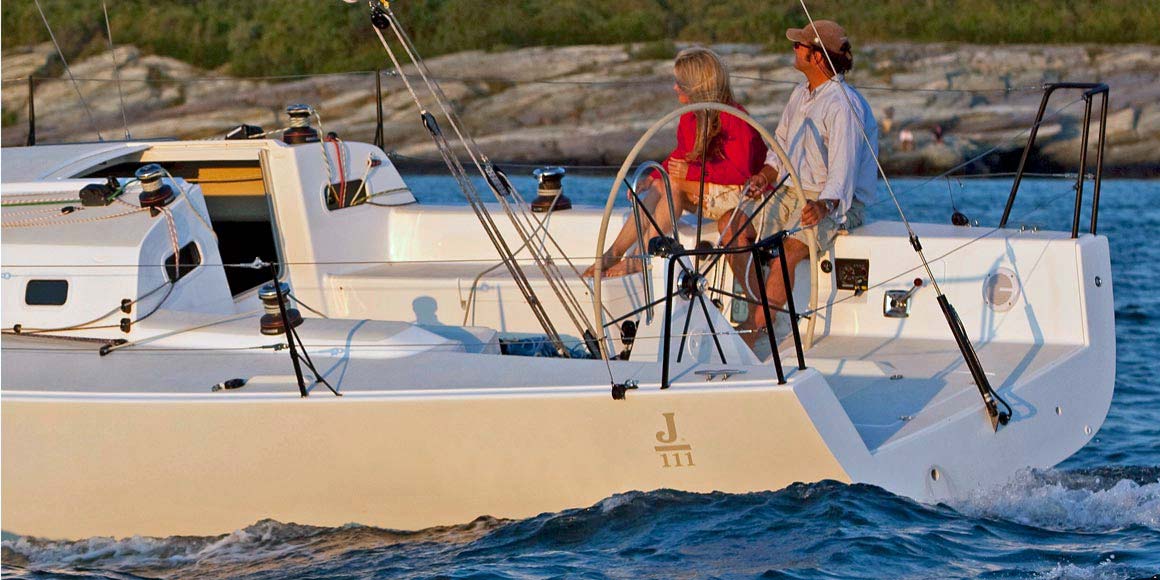 J/111 Offshore Speedster- High-Performance 36 ft sailboat