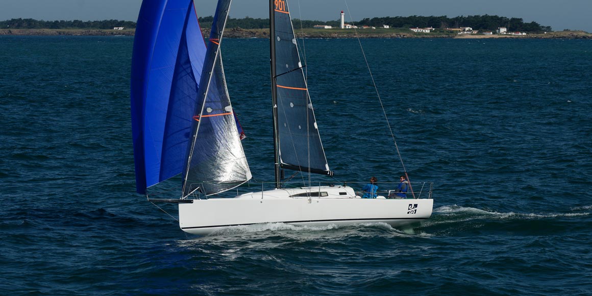 J/99 Speedster- A Family Friendly High-Performance 32 ft sailboat