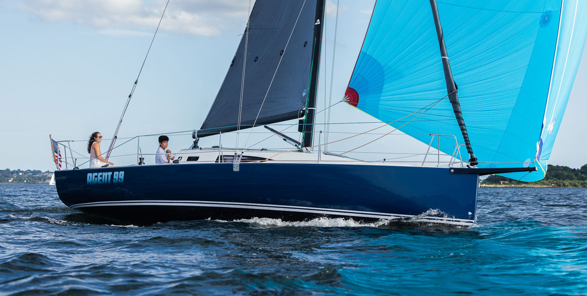 J/99 Speedster- A Family Friendly High-Performance 32 ft sailboat